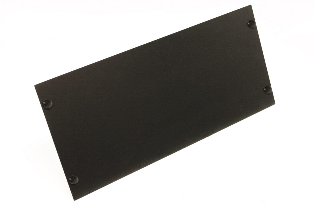 5U Blanking Panel | Snap-in Clips | Round | Black | 19" - Data Center Store