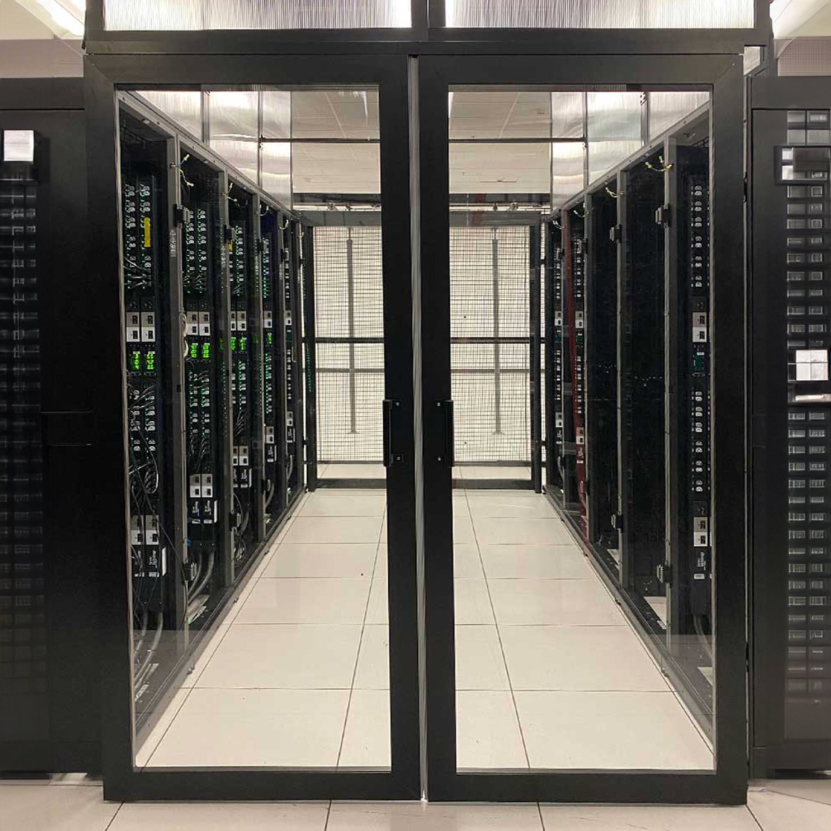 Air Flow Seals For Gaps Around Servers and Racks - Data Center Store